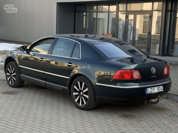 Volkswagen Phaeton 2004 in Vilnius, with an engine capacity of 3.20 L and mileage of 240 thousand km for 2000 €, photo 7 on AUTOMOTO.COM.LV