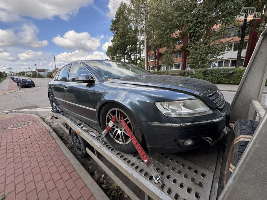 Volkswagen Phaeton 2004 in Ukmerge, with an engine capacity of 3.20 L and mileage of 250 thousand km for 800 €, photo 1 on AUTOMOTO.COM.LV