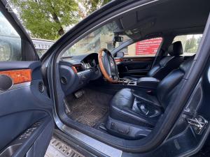 Volkswagen Phaeton 2004 in Ukmerge, with an engine capacity of 3.20 L and mileage of 250 thousand km for 800 €, photo 7 on AUTOMOTO.COM.LV