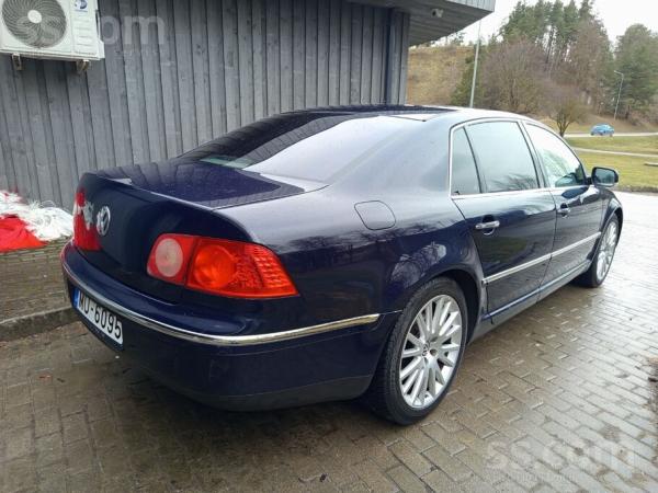 Volkswagen Phaeton 2005 in Tukums, with an engine capacity of 3.00 L and mileage of 350 thousand km for 2590 €, photo 3 on AUTOMOTO.COM.LV