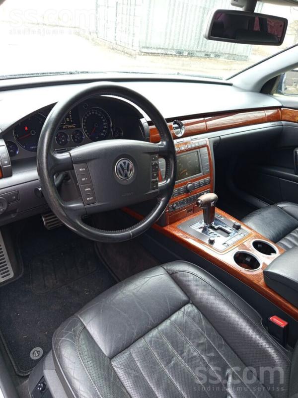 Volkswagen Phaeton 2005 in Tukums, with an engine capacity of 3.00 L and mileage of 350 thousand km for 2590 €, photo 5 on AUTOMOTO.COM.LV