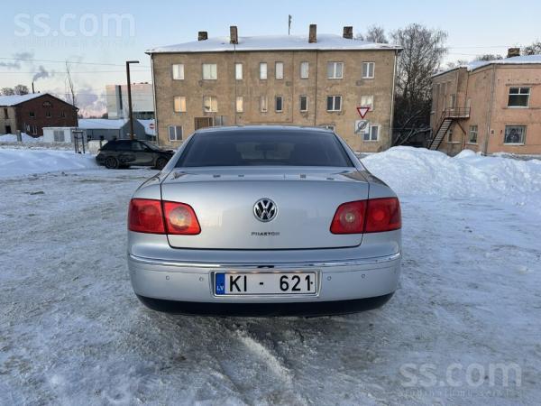 Volkswagen Phaeton 2005 Rēzekne, ar dzinēja tilpumu 3.00 L un nobraukumu 346 tūkst. km par 3750 €, foto 8 vietnē AUTOMOTO.COM.LV
