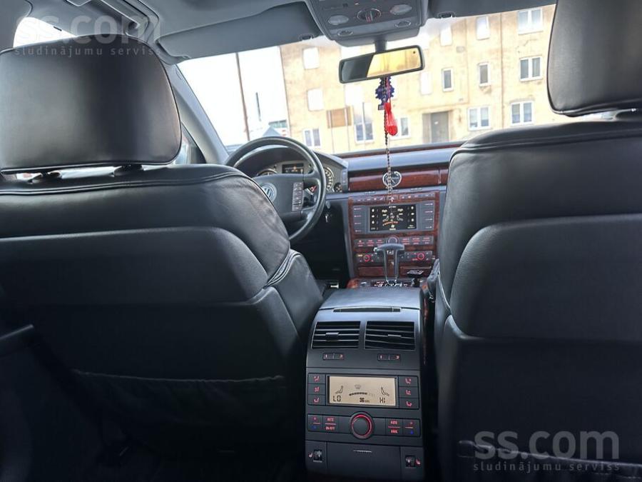 Volkswagen Phaeton 2005 in Rezekne, with an engine capacity of 3.00 L and mileage of 346 thousand km for 3750 €, photo 17 on AUTOMOTO.COM.LV