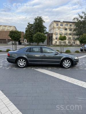 Volkswagen Phaeton 2005 in Tukums, with an engine capacity of 3.00 L and mileage of 283 thousand km for 2100 €, photo 4 on AUTOMOTO.COM.LV
