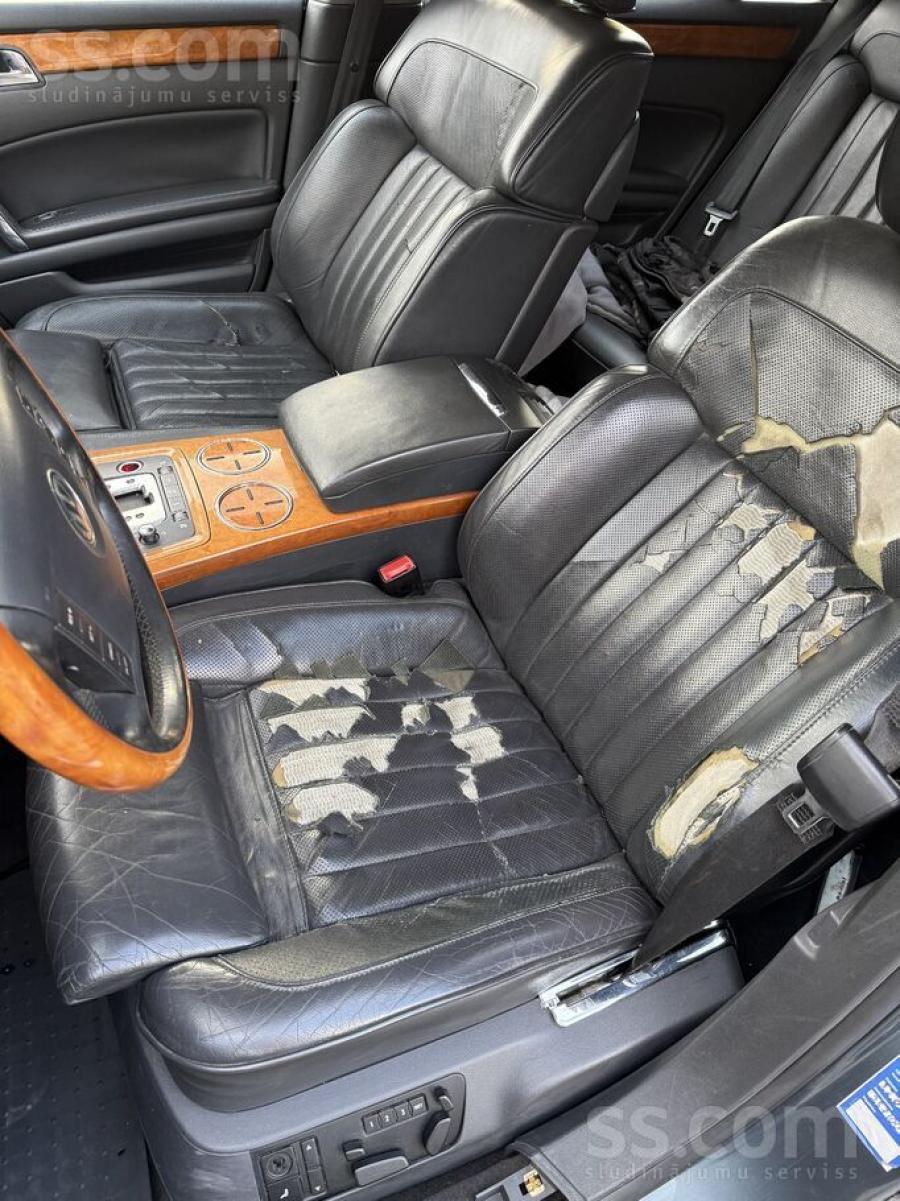Volkswagen Phaeton 2005 in Tukums, with an engine capacity of 3.00 L and mileage of 283 thousand km for 2100 €, photo 9 on AUTOMOTO.COM.LV