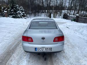 Volkswagen Phaeton 2006 in Vilnius, with an engine capacity of 3.00 L and mileage of 220 thousand km for 2200 €, photo 4 on AUTOMOTO.COM.LV