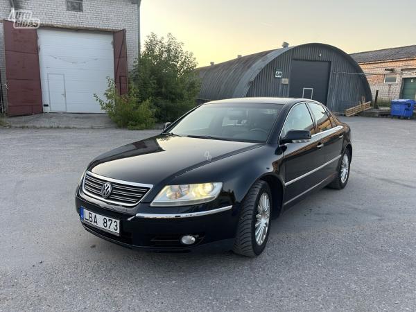 Volkswagen Phaeton 2006 in Druskininkai, with an engine capacity of 3.00 L and mileage of 442 thousand km for 1900 €, photo 1 on AUTOMOTO.COM.LV