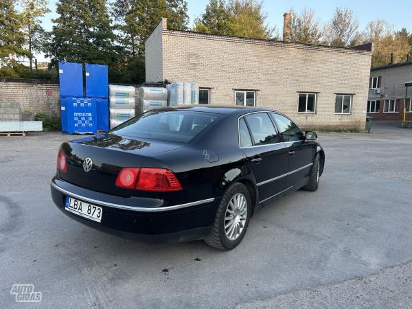 Volkswagen Phaeton 2006 in Druskininkai, with an engine capacity of 3.00 L and mileage of 442 thousand km for 1900 €, photo 3 on AUTOMOTO.COM.LV