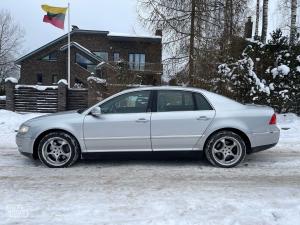 Volkswagen Phaeton 2007 in Vilnius, with an engine capacity of 3.00 L and mileage of 220 thousand km for 2500 €, photo 7 on AUTOMOTO.COM.LV