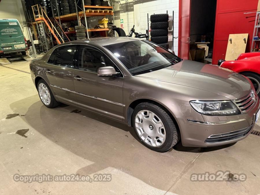 Volkswagen Phaeton 2015 in Tallinn, with an engine capacity of 3.00 L and mileage of 0 thousand km for 12500 €, photo 11 on AUTOMOTO.COM.LV