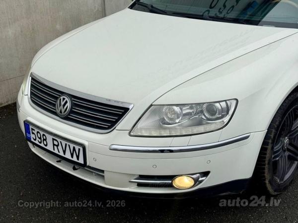 Balts Volkswagen Phaeton 2008 Tallina, ar dzinēja tilpumu 3.00 L un nobraukumu 251 tūkst. km par 3999 €, foto 2 vietnē AUTOMOTO.COM.LV