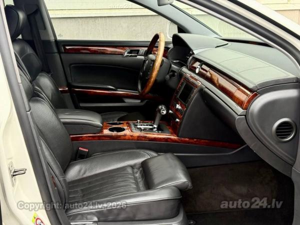 Balts Volkswagen Phaeton 2008 Tallina, ar dzinēja tilpumu 3.00 L un nobraukumu 251 tūkst. km par 3999 €, foto 11 vietnē AUTOMOTO.COM.LV