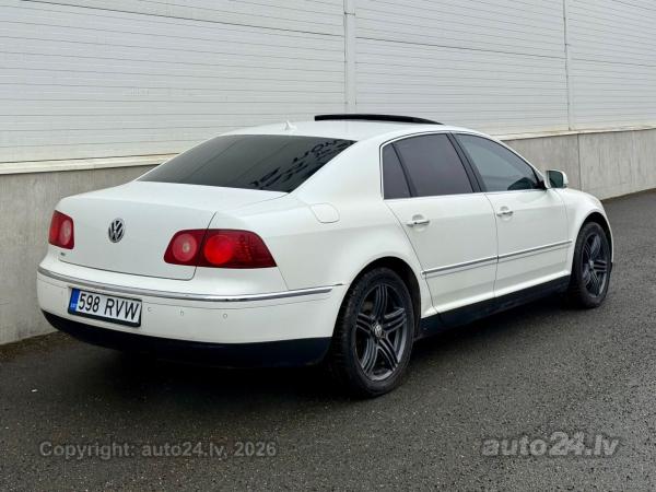Balts Volkswagen Phaeton 2008 Tallina, ar dzinēja tilpumu 3.00 L un nobraukumu 249 tūkst. km par 3499 €, foto 5 vietnē AUTOMOTO.COM.LV
