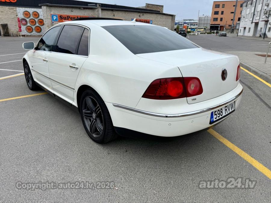 Balts Volkswagen Phaeton 2008 Tallina, ar dzinēja tilpumu 3.00 L un nobraukumu 262 tūkst. km par 3499 €, foto 5 vietnē AUTOMOTO.COM.LV