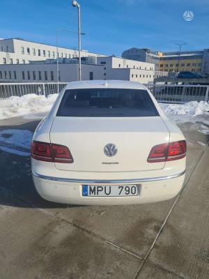Balts Volkswagen Phaeton 2013 Viļņa, ar dzinēja tilpumu 2.97 L un nobraukumu 267 tūkst. km par 11500 €, foto 4 vietnē AUTOMOTO.COM.LV