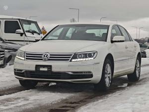 White Volkswagen Phaeton 2014 in Vilnius, with an engine capacity of 2.97 L and mileage of 272 thousand km for 13000 €, photo  on AUTOMOTO.COM.LV
