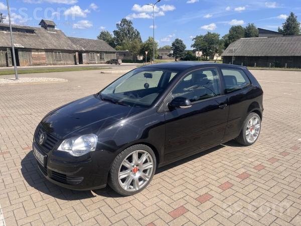 Melns Volkswagen Polo 2005 Cēsis, ar dzinēja tilpumu 1.40 L un nobraukumu 435 tūkst. km par 2200 €, foto 2 vietnē AUTOMOTO.COM.LV