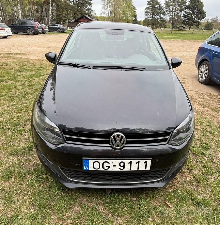 Melns Volkswagen Polo 2013 Rīga, ar dzinēja tilpumu 1.60 L un nobraukumu 415 tūkst. km par 2200 €, foto 1 vietnē AUTOMOTO.COM.LV