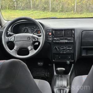 Melns Volkswagen Polo 1997 Rīga, ar dzinēja tilpumu 1.40 L un nobraukumu 290 tūkst. km par 870 €, foto 9 vietnē AUTOMOTO.COM.LV