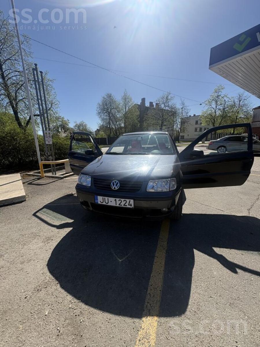 Black Volkswagen Polo 2000 in Riga, with an engine capacity of 1.00 L and mileage of 292 thousand km for 860 €, photo 11 on AUTOMOTO.COM.LV