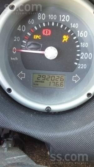 Черный Фольксваген Поло 2000 в Рига, объемом двигателя 1.00 л и пробегом 29 тыс. км за 1200 €, фото 7 на AUTOMOTO.COM.LV
