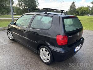 Черный Фольксваген Поло 2001 в Рига, объемом двигателя 1.40 л и пробегом 190 тыс. км за 649 €, фото 5 на AUTOMOTO.COM.LV
