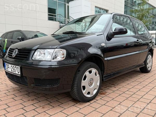 Melns Volkswagen Polo 2001 Rīga, ar dzinēja tilpumu 1.00 L un nobraukumu 0 tūkst. km par 1600 €, foto 3 vietnē AUTOMOTO.COM.LV