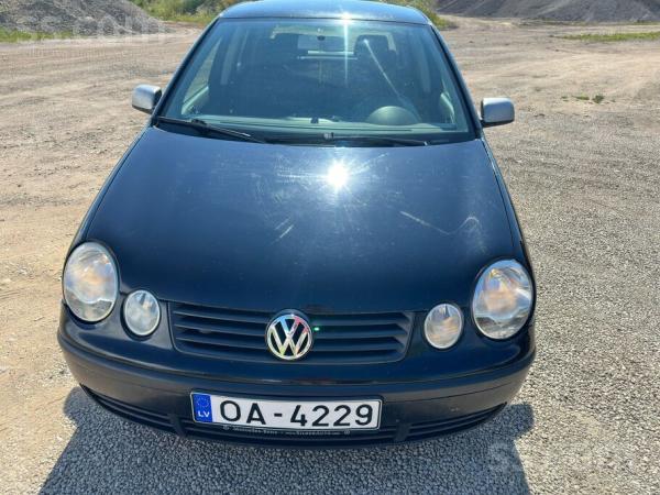 Black Volkswagen Polo 2002 in Limbazi, with an engine capacity of 1.20 L and mileage of 211 thousand km for 850 €, photo 6 on AUTOMOTO.COM.LV