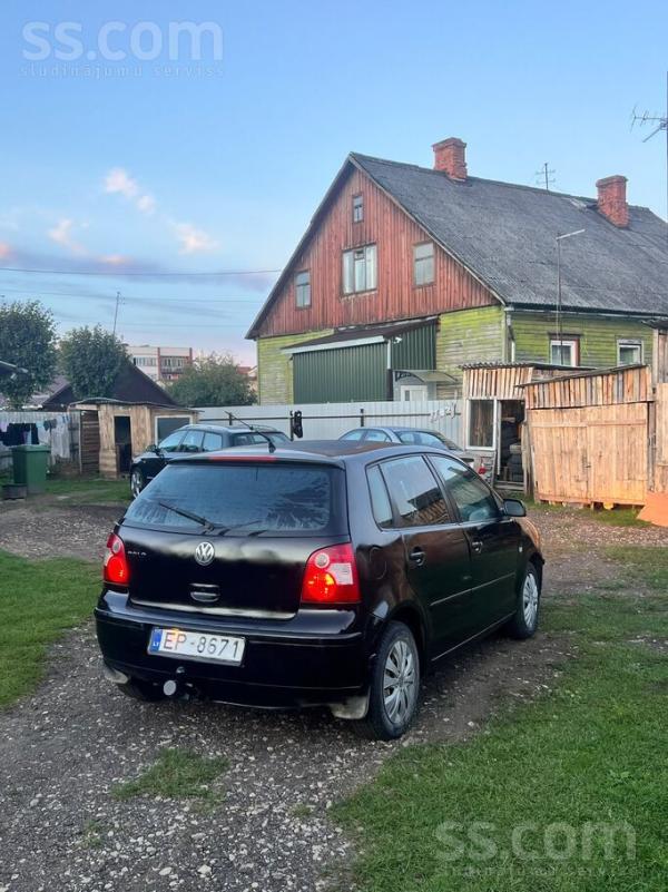 Black Volkswagen Polo 2002 in Kraslava, with an engine capacity of 1.90 L and mileage of 336 thousand km for 730 €, photo 4 on AUTOMOTO.COM.LV