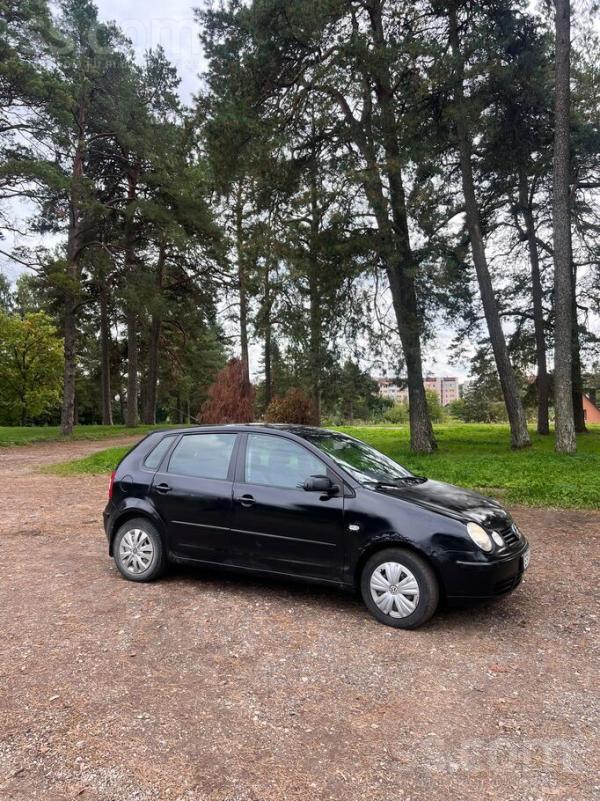 Volkswagen Polo 2002 in Kraslava on AUTOMOTO.COM.LV Black Volkswagen Polo 2002 in Kraslava, with an engine capacity of 1.90 L and mileage of 338 thousand km for 670 €, photo 1 on AUTOMOTO.COM.LV