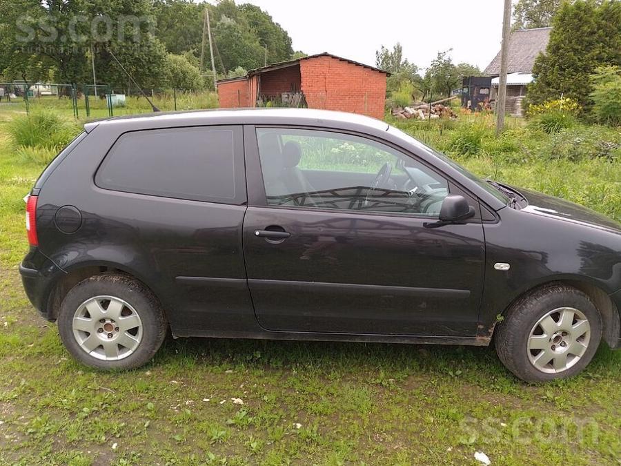 Melns Volkswagen Polo 2003 Aizkraukle, ar dzinēja tilpumu 1.20 L un nobraukumu 178 tūkst. km par 850 €, foto 1 vietnē AUTOMOTO.COM.LV