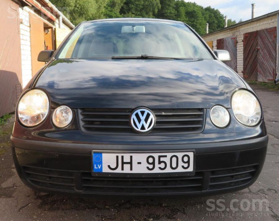 Black Volkswagen Polo 2003 in Riga, with an engine capacity of 1.20 L and mileage of 197 thousand km for 800 €, photo 3 on AUTOMOTO.COM.LV