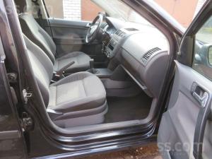 Black Volkswagen Polo 2003 in Riga, with an engine capacity of 1.20 L and mileage of 197 thousand km for 800 €, photo 19 on AUTOMOTO.COM.LV