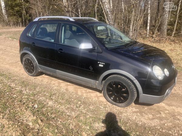 Melns Volkswagen Polo 2004 Širvintos, ar dzinēja tilpumu 1.40 L un nobraukumu 207 tūkst. km par 1700 €, foto 4 vietnē AUTOMOTO.COM.LV