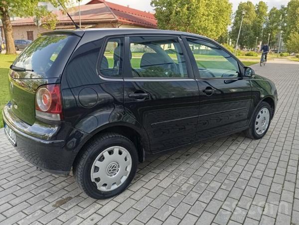 Black Volkswagen Polo 2005 in Balvi, with an engine capacity of 1.90 L and mileage of 0 thousand km for 1100 €, photo 9 on AUTOMOTO.COM.LV