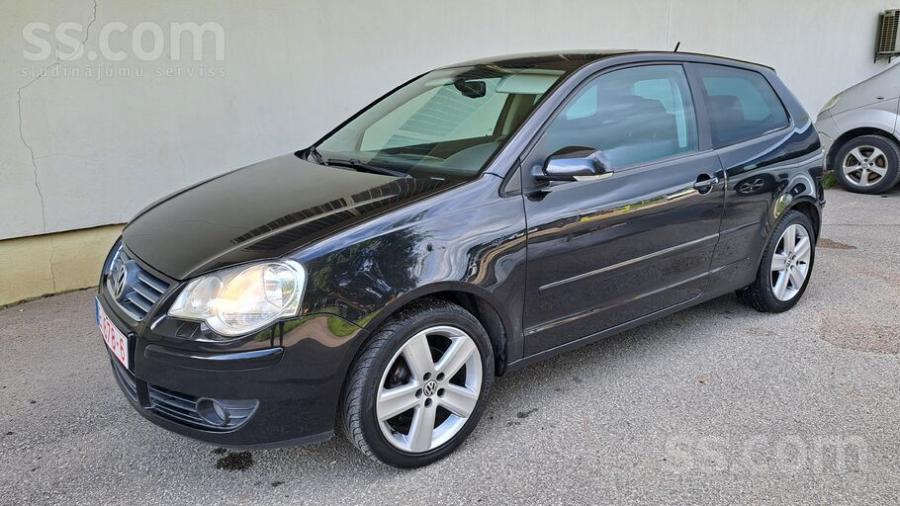 Melns Volkswagen Polo 2005 Ogre, ar dzinēja tilpumu 1.40 L un nobraukumu 250 tūkst. km par 3450 €, foto 2 vietnē AUTOMOTO.COM.LV