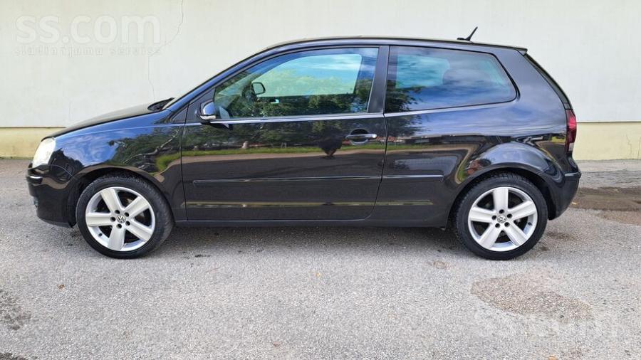 Melns Volkswagen Polo 2005 Ogre, ar dzinēja tilpumu 1.40 L un nobraukumu 250 tūkst. km par 3450 €, foto 6 vietnē AUTOMOTO.COM.LV