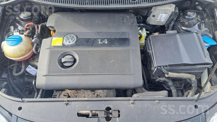Melns Volkswagen Polo 2005 Ogre, ar dzinēja tilpumu 1.40 L un nobraukumu 250 tūkst. km par 3450 €, foto 23 vietnē AUTOMOTO.COM.LV