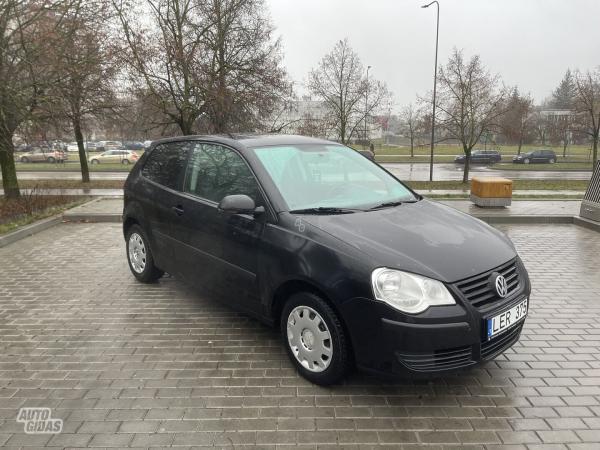 Melns Volkswagen Polo 2005 Kauņa, ar dzinēja tilpumu 1.20 L un nobraukumu 231 tūkst. km par 1250 €, foto 1 vietnē AUTOMOTO.COM.LV