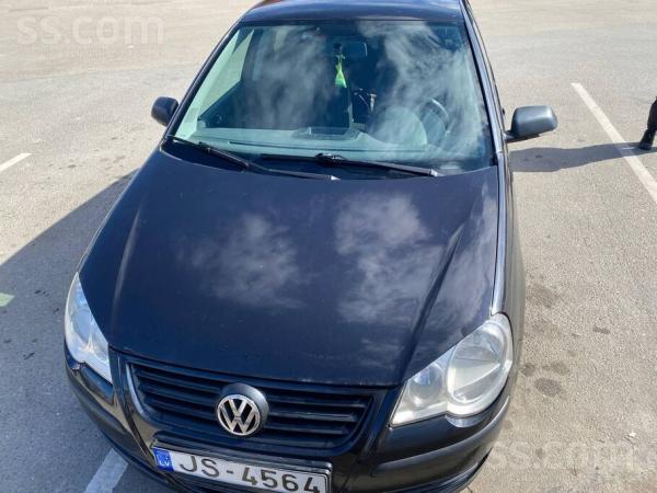 Black Volkswagen Polo 2005 in Riga, with an engine capacity of 1.20 L and mileage of 259 thousand km for 1100 €, photo 4 on AUTOMOTO.COM.LV