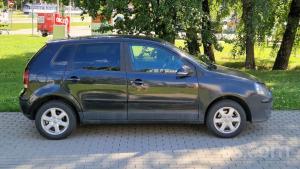 Черный Фольксваген Поло 2005 в Рига, объемом двигателя 1.40 л и пробегом 0 тыс. км за 790 €, фото 5 на AUTOMOTO.COM.LV