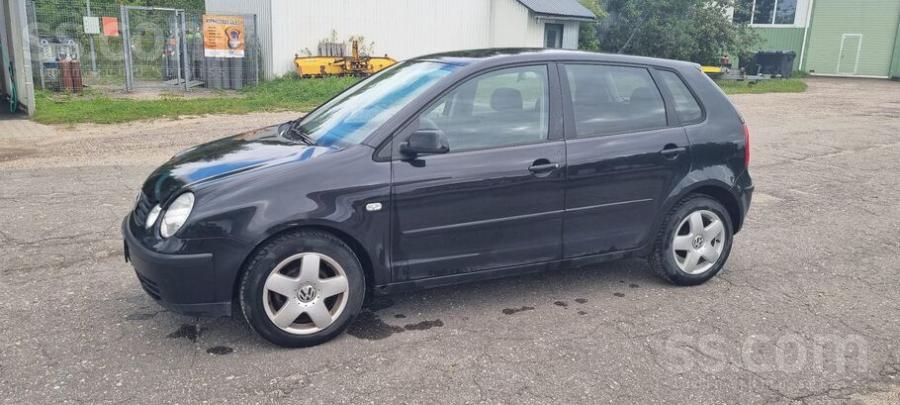 Black Volkswagen Polo 2005 in Riga, with an engine capacity of 1.40 L and mileage of 273 thousand km for 1200 €, photo 3 on AUTOMOTO.COM.LV