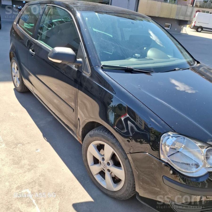 Melns Volkswagen Polo 2006 Tukums, ar dzinēja tilpumu 1.90 L un nobraukumu 310 tūkst. km par 2000 €, foto 1 vietnē AUTOMOTO.COM.LV