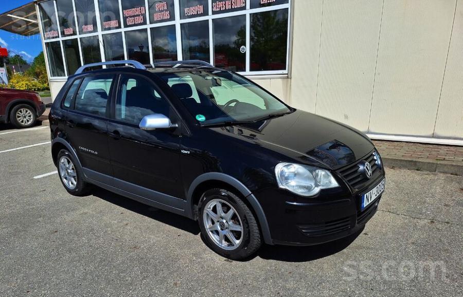 Melns Volkswagen Polo 2006 Jūrmala, ar dzinēja tilpumu 1.40 L un nobraukumu 231 tūkst. km par 3450 €, foto 3 vietnē AUTOMOTO.COM.LV