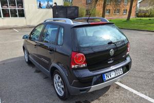 Melns Volkswagen Polo 2006 Jūrmala, ar dzinēja tilpumu 1.40 L un nobraukumu 231 tūkst. km par 3450 €, foto 5 vietnē AUTOMOTO.COM.LV