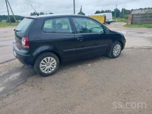 Melns Volkswagen Polo 2007 Rīga, ar dzinēja tilpumu 1.40 L un nobraukumu 340 tūkst. km par 1000 €, foto 2 vietnē AUTOMOTO.COM.LV