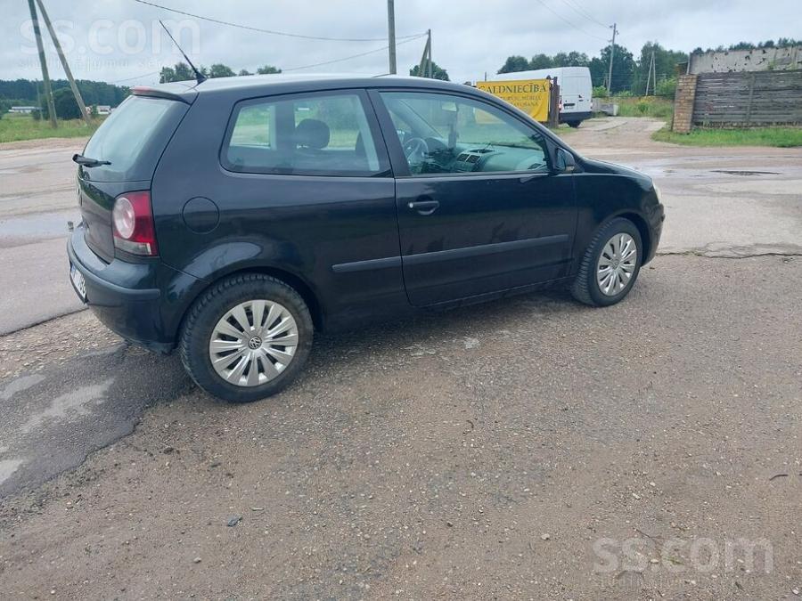 Melns Volkswagen Polo 2007 Rīga, ar dzinēja tilpumu 1.40 L un nobraukumu 340 tūkst. km par 1000 €, foto 2 vietnē AUTOMOTO.COM.LV