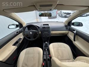 Melns Volkswagen Polo 2007 Rīga, ar dzinēja tilpumu 1.20 L un nobraukumu 217 tūkst. km par 1900 €, foto 6 vietnē AUTOMOTO.COM.LV