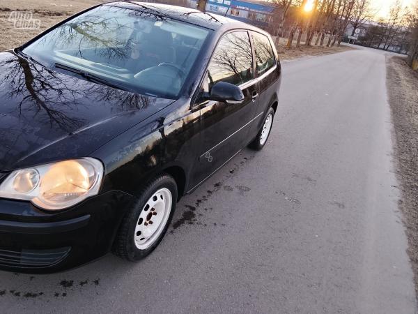Melns Volkswagen Polo 2007 Šilalė, ar dzinēja tilpumu 1.20 L un nobraukumu 155 tūkst. km par 1000 €, foto 1 vietnē AUTOMOTO.COM.LV