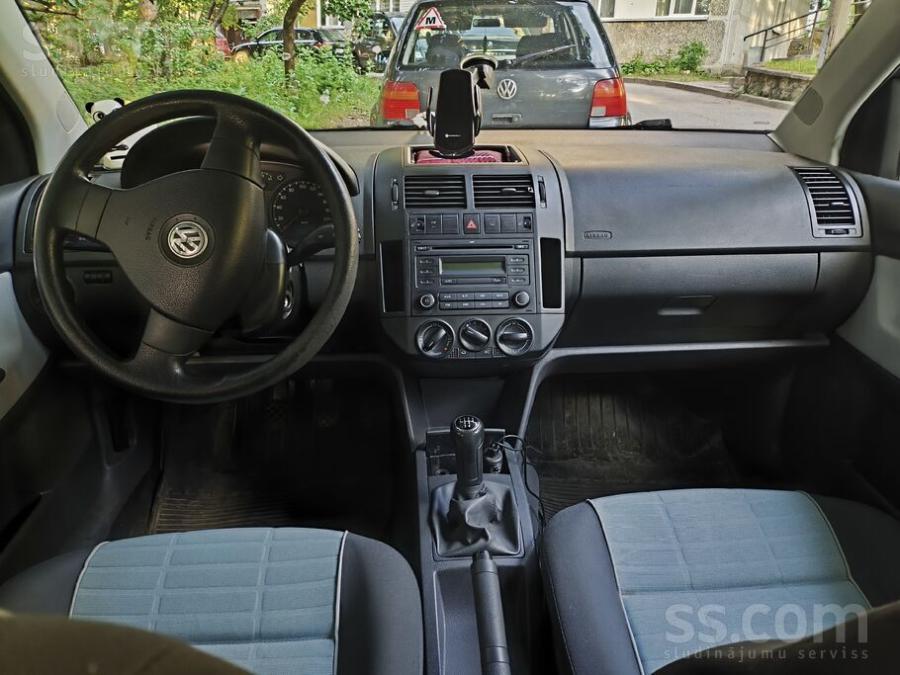 Melns Volkswagen Polo 2007 Daugavpils, ar dzinēja tilpumu 1.40 L un nobraukumu 207 tūkst. km par 1500 €, foto 12 vietnē AUTOMOTO.COM.LV